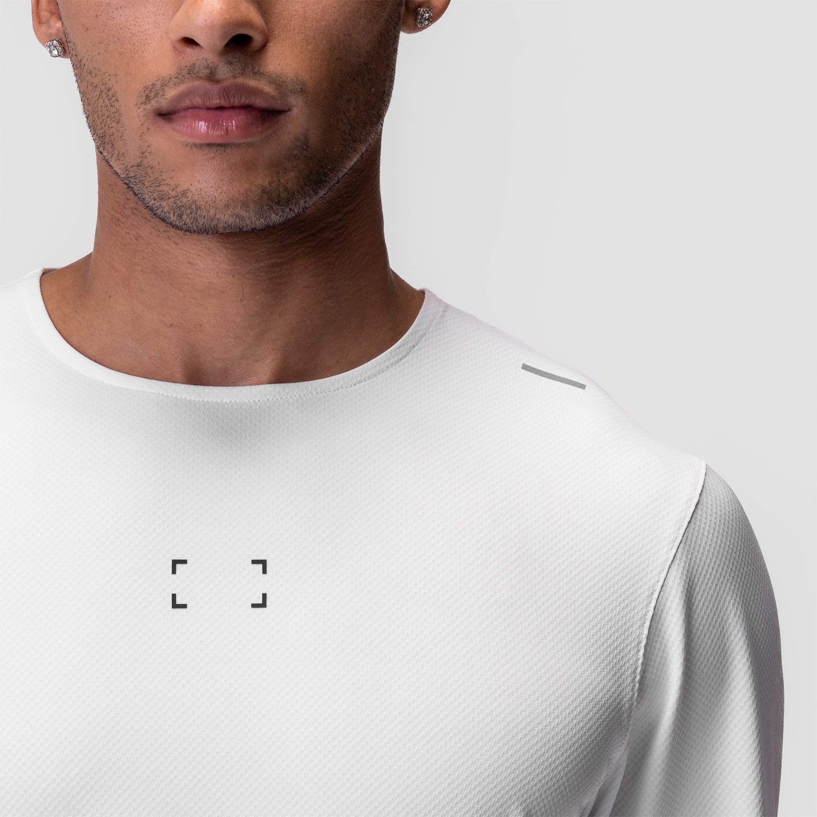 0907. Nano-Mesh Training Long Sleeve - White "Space Bracket" – ASRV