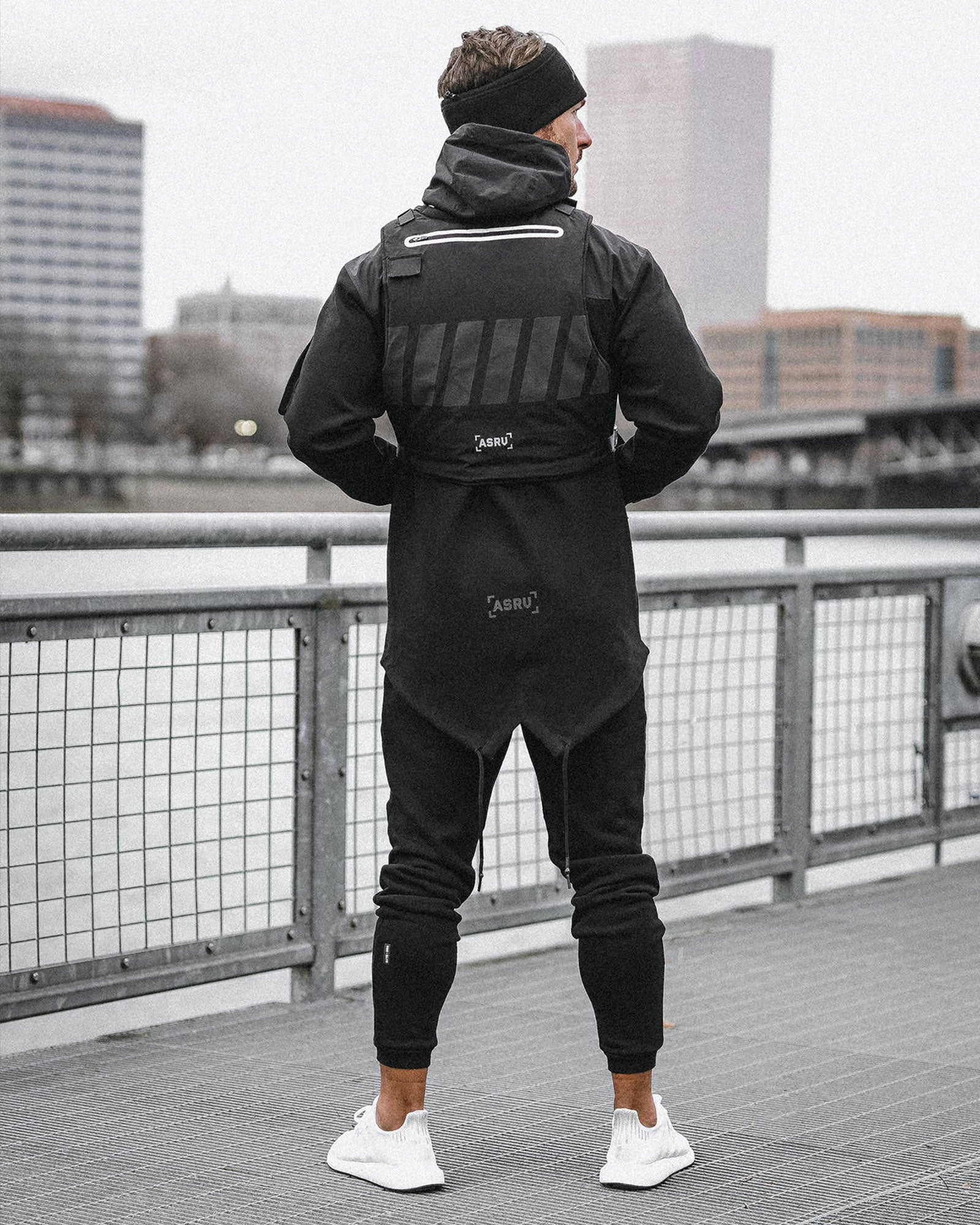 Winter '18 Lookbook – ASRV